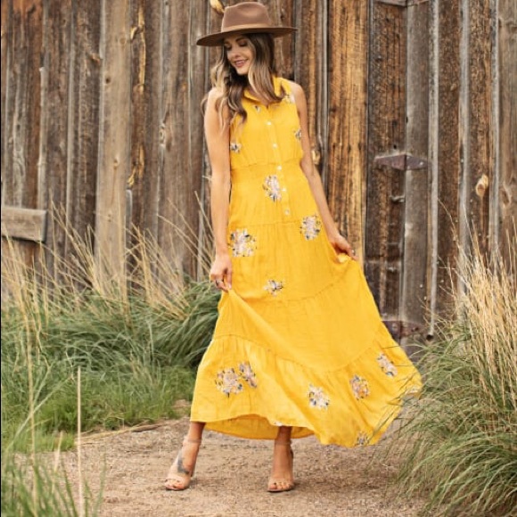 fig and flower | Dresses | Nwt Fig Flower Tiered Maxi Dress In Yellow ...